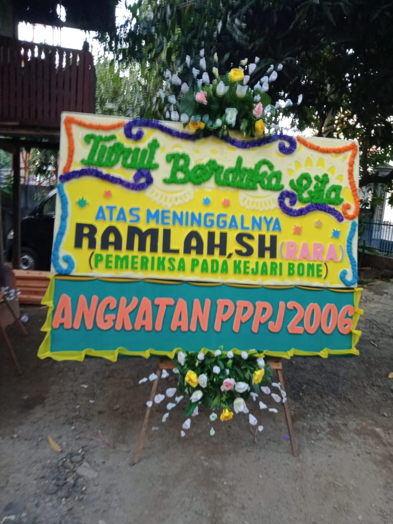 bunga papan duka pare pare - Alicia Florist